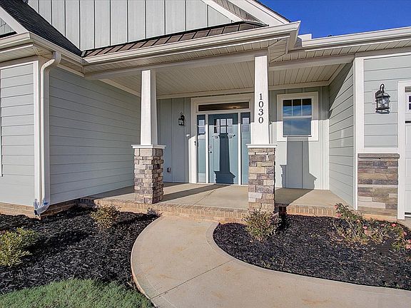 Oakland Plan, Alder Pond, Campobello, SC 29322 | Zillow