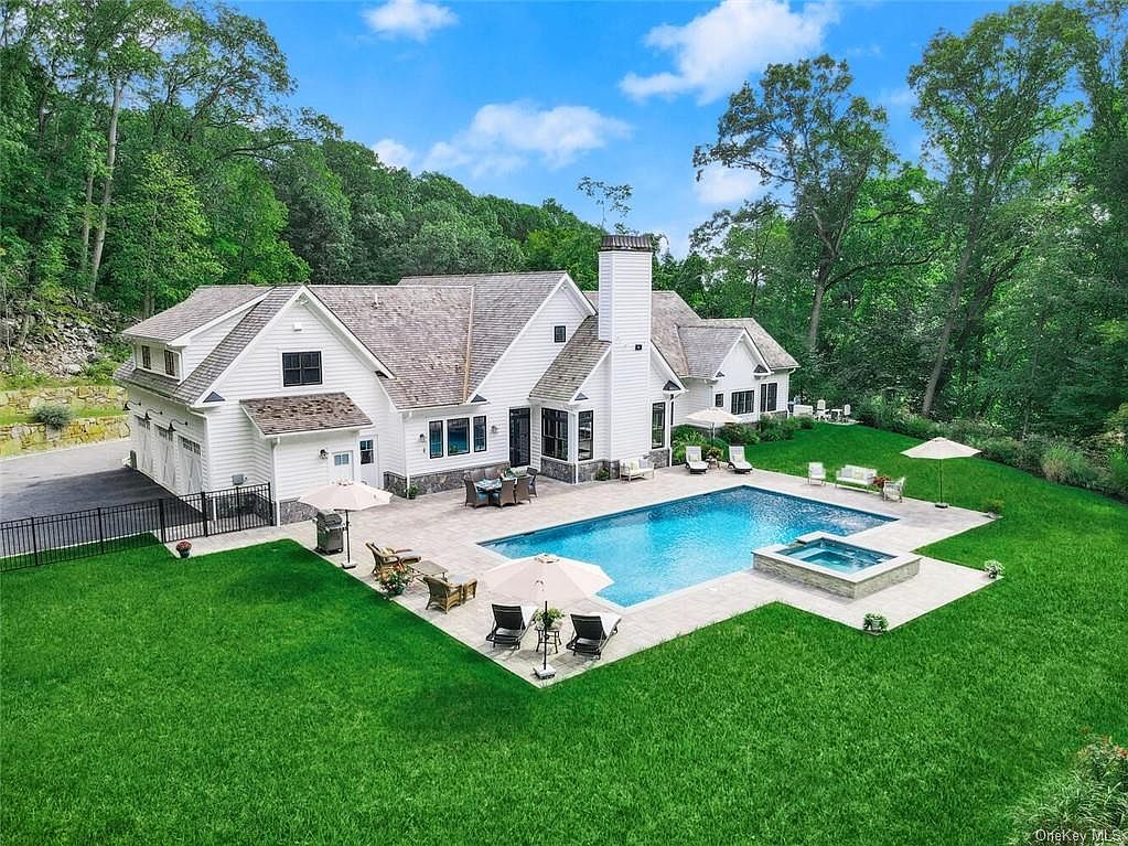 31 Lower North Highland Place, Croton On Hudson, NY 10520 | Zillow