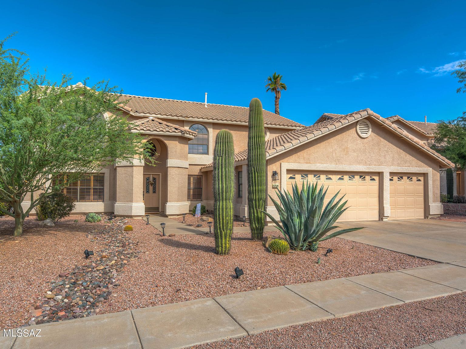 12591 N Granville Canyon Way, Oro Valley, AZ 85755 | MLS #22316725 | Zillow