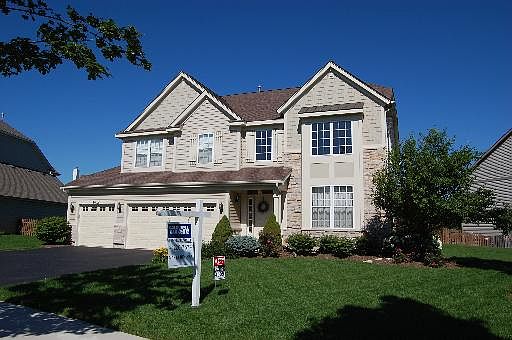 26351 Mapleview Dr, Plainfield, IL 60585 | Zillow