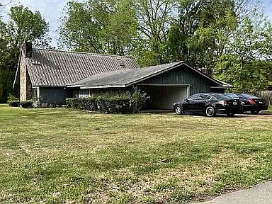 271 East Ave, Uniontown, AL 36786 | Zillow