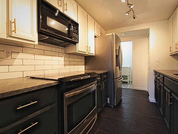 183 Corbins Mill Dr, Dublin, OH 43017 | Zillow