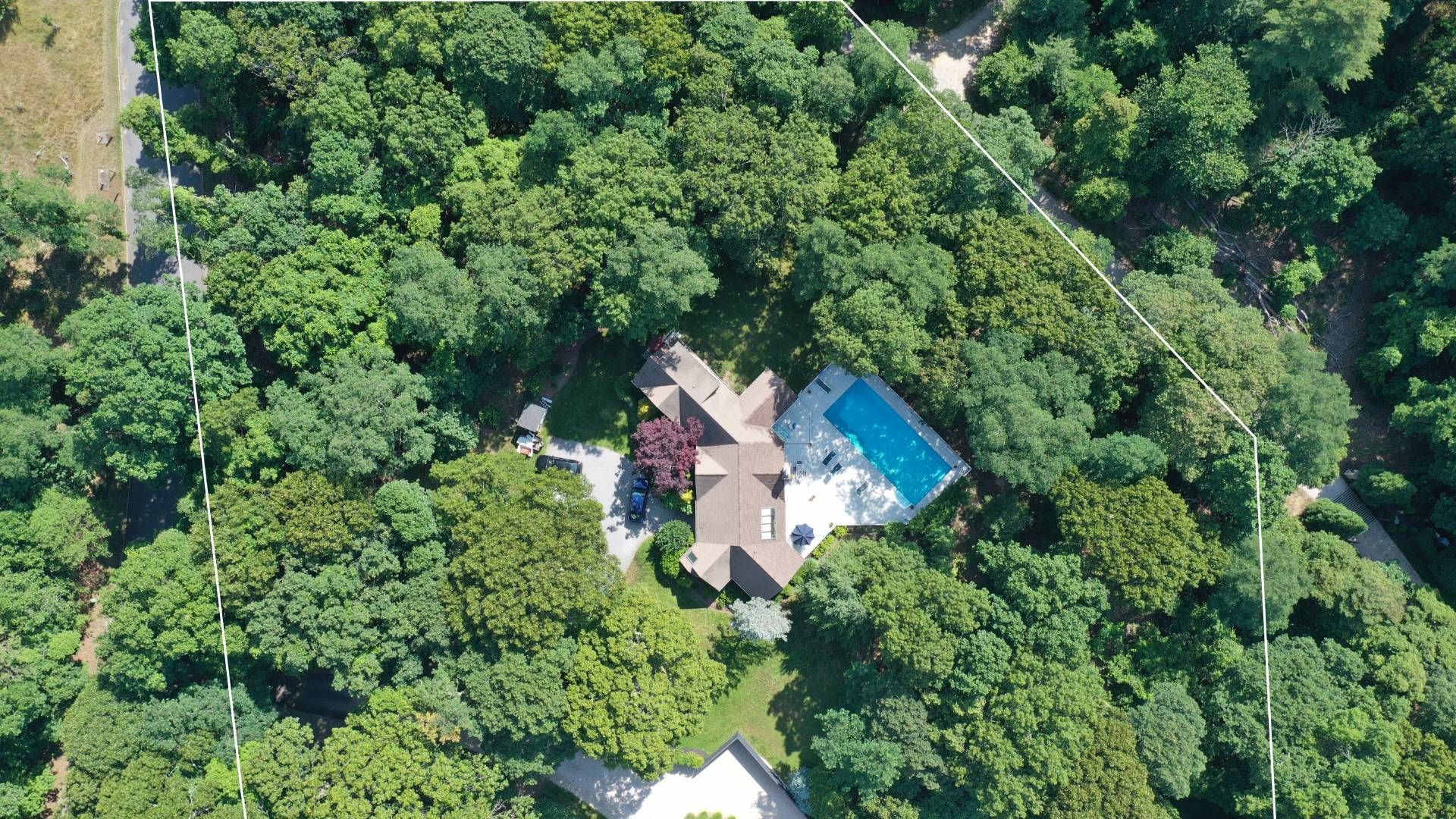 7 Settlement Ct, East Hampton, NY 11937 | Out East