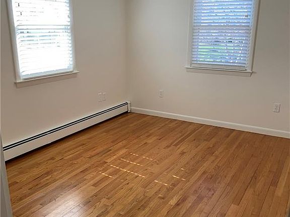 95 Boyce Ave, Barrington, RI 02806 | Zillow