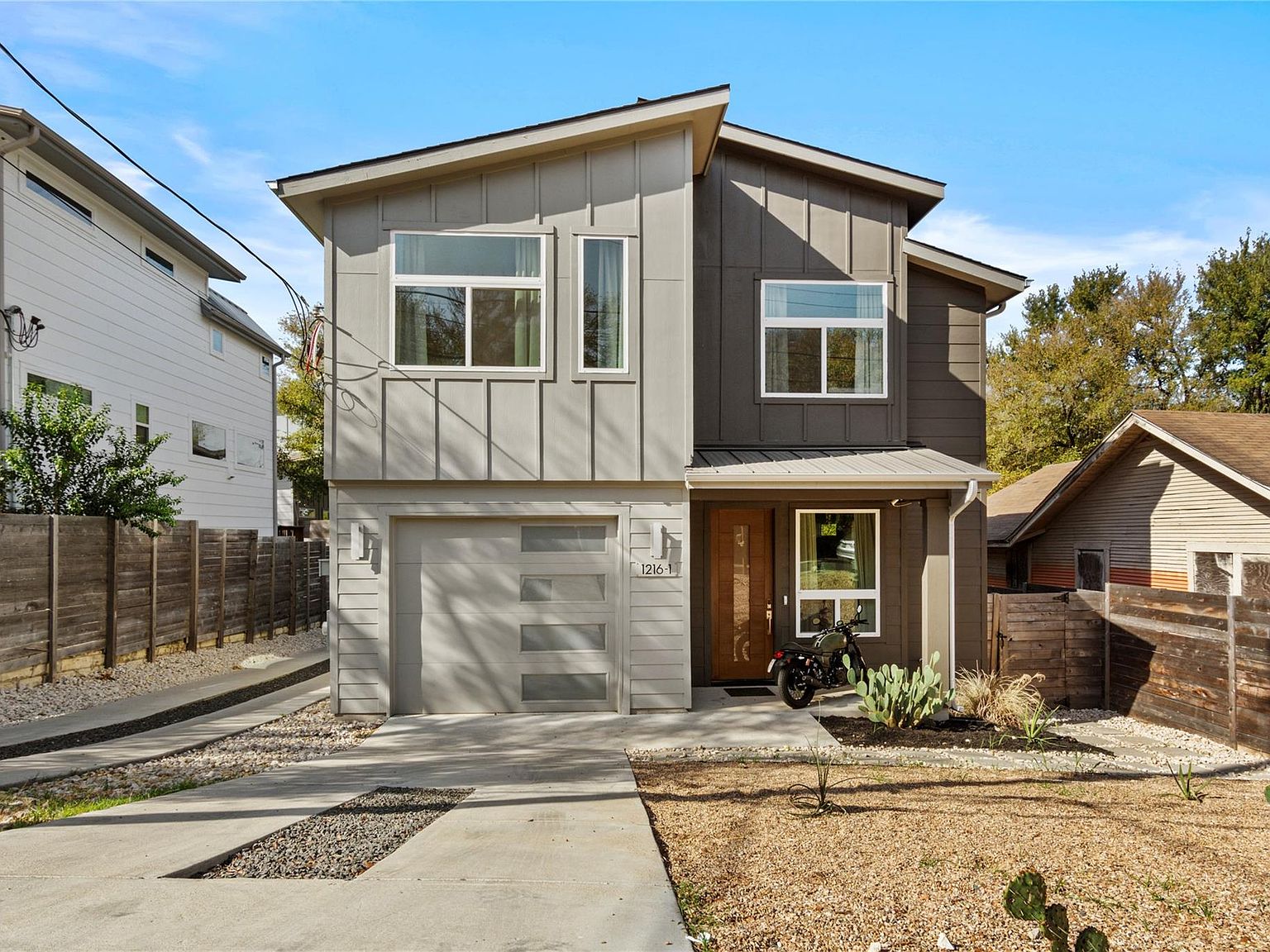 1216 Delano St #1, Austin, TX 78721 | MLS #8772550 | Zillow