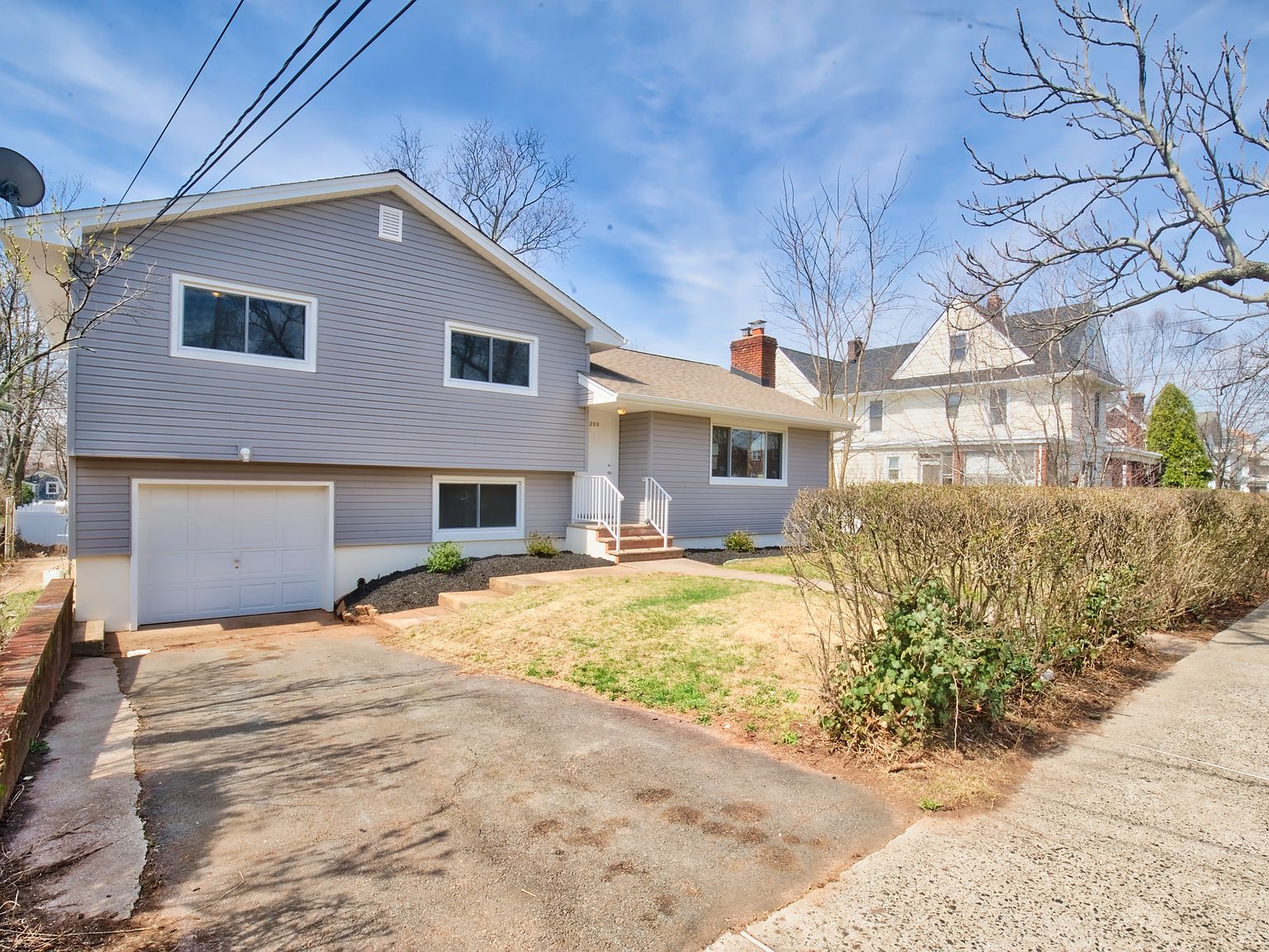 208 S 3rd Ave, Highland Park, NJ 08904 | Zillow