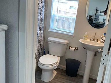 2402 Ross Ave, Fort Worth, TX 76164 | Zillow