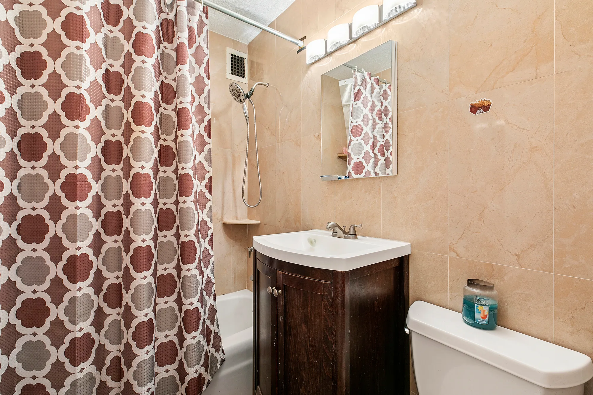 90 Gold Street #24G in Fulton/Seaport, Manhattan | StreetEasy