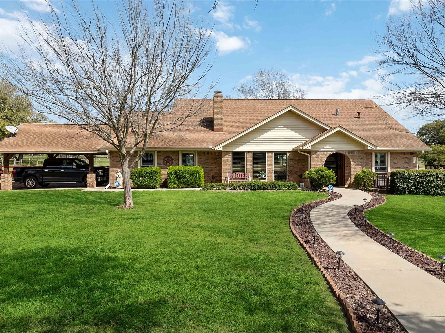 275 Saegert Rd, Paige, TX 78659 | MLS #9162222 | Zillow