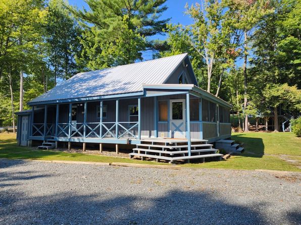 Milford ME Real Estate - Milford ME Homes For Sale | Zillow