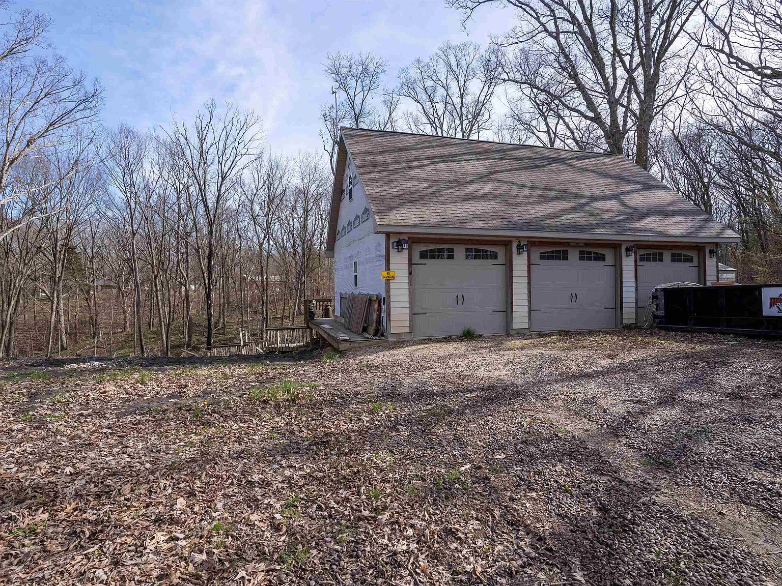 8103 Urnikis Dr, Hennepin, IL 61327 | Zillow