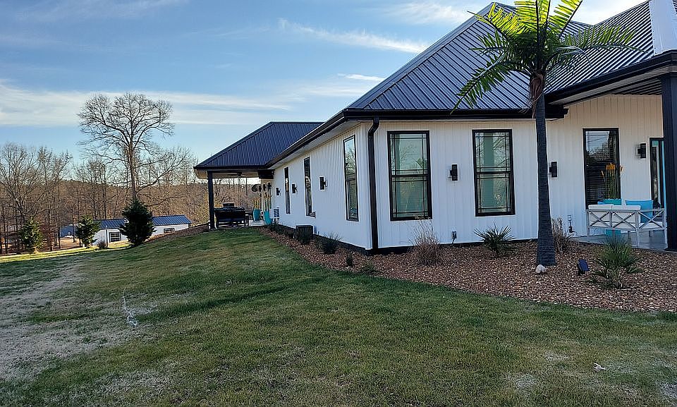 318 Yarbro Harbor Dr, Decaturville, TN 38329 | Zillow