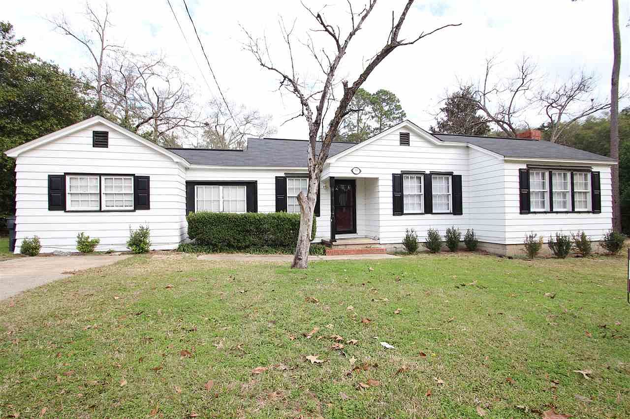 99 Warren St #300, Hawkinsville, GA 31036 | Zillow