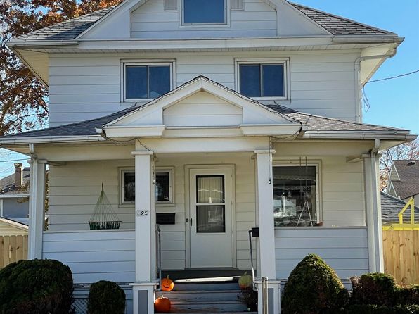 Stockton IL Real Estate - Stockton IL Homes For Sale | Zillow