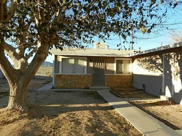 37924 Grandview Ave, Yermo, CA 92398 | Zillow