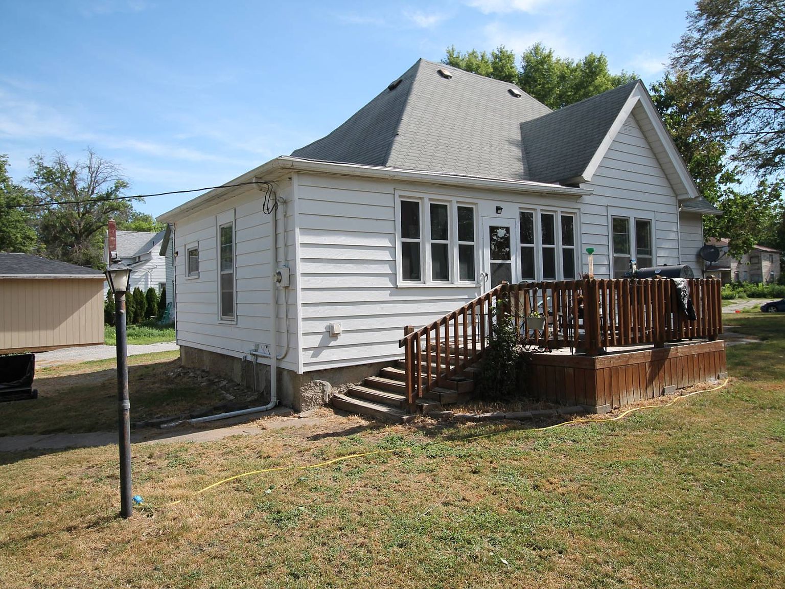 403 Grove Ave, Corning, IA 50841 | Zillow