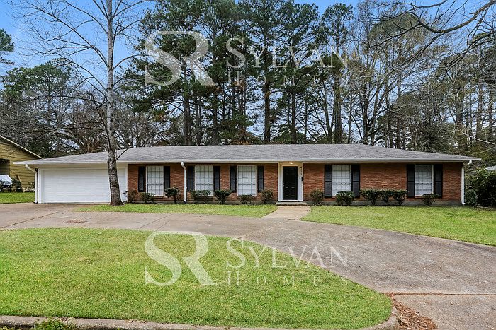 4375 Ridgewood Rd, Jackson, MS 39211 | Zillow