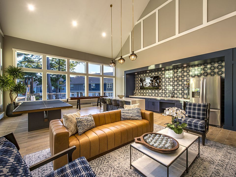 Halstead Beverly Townhomes - 201 Broughton Dr Beverly MA | Zillow