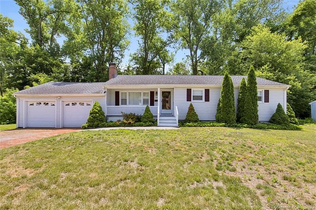 353 Maple St, East Hartford, CT 06118 | Zillow