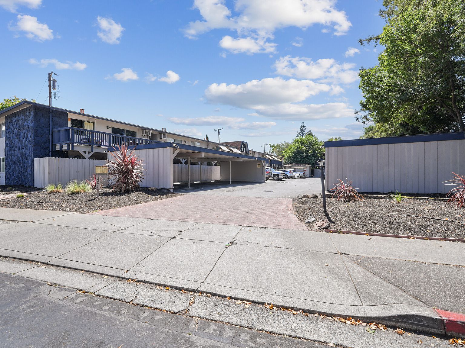 2024 Sierra Rd #7, Concord, CA 94518 | Zillow