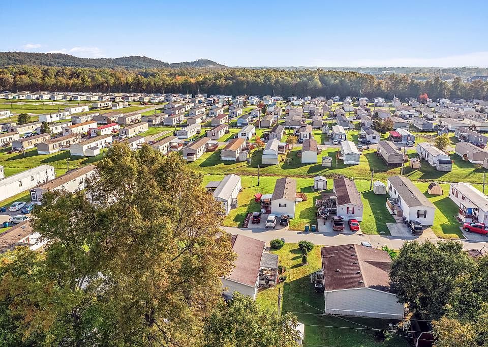 Hickory Acres by RHP Properties in Shepherdsville KY | Zillow