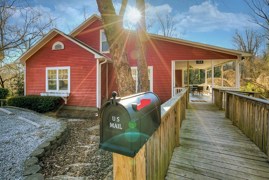 122 Lyncourt Dr, Tryon, NC 28782 | Zillow