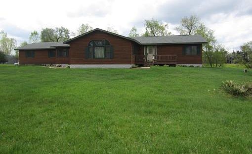 N2197 Airport Rd, Waupaca, WI 54981 | Zillow