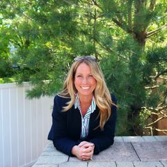 Lucy Reid - Real Estate Agent in Woonsocket, RI - Reviews | Zillow