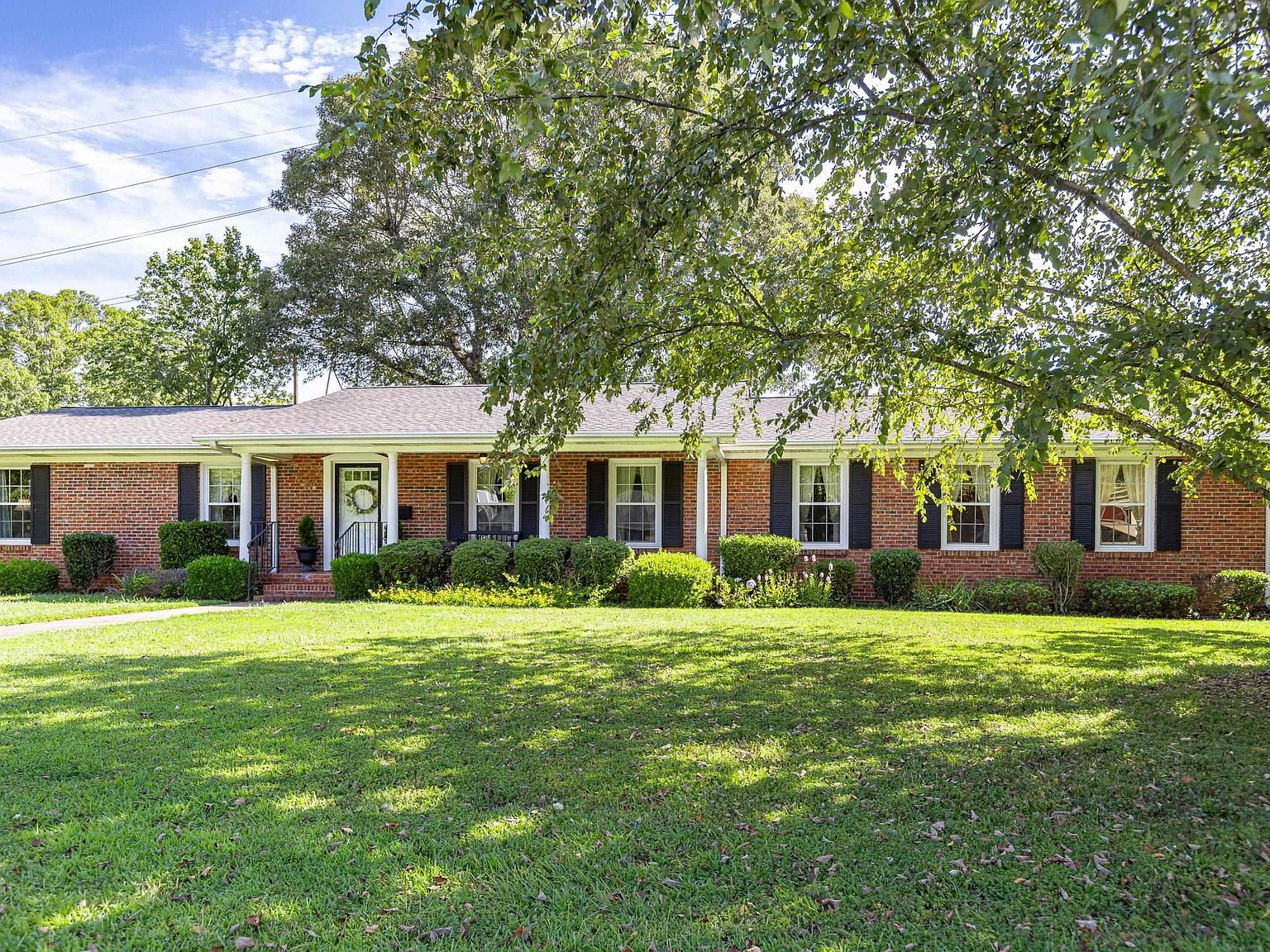 221 Convair Dr, Spartanburg, SC 29301 | MLS #1508324 | Zillow