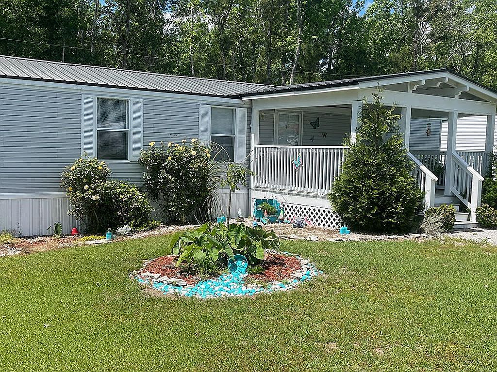 103 Rocks Ln, Newport, NC 28570 | Zillow