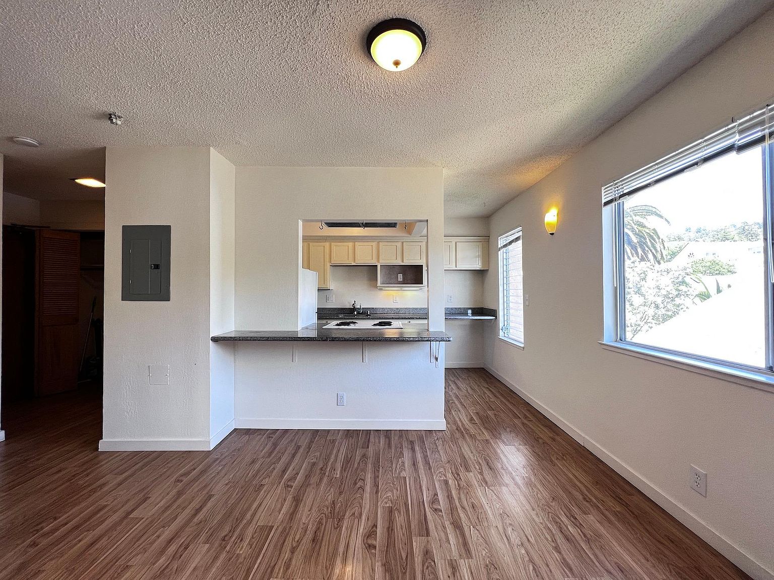 1555 Oxford St #302, Berkeley, CA 94709 | Zillow