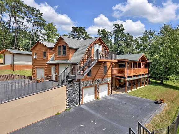 2803 Mary Ridge Farm Rd, Sevierville, TN 37862 | MLS #701057 | Zillow