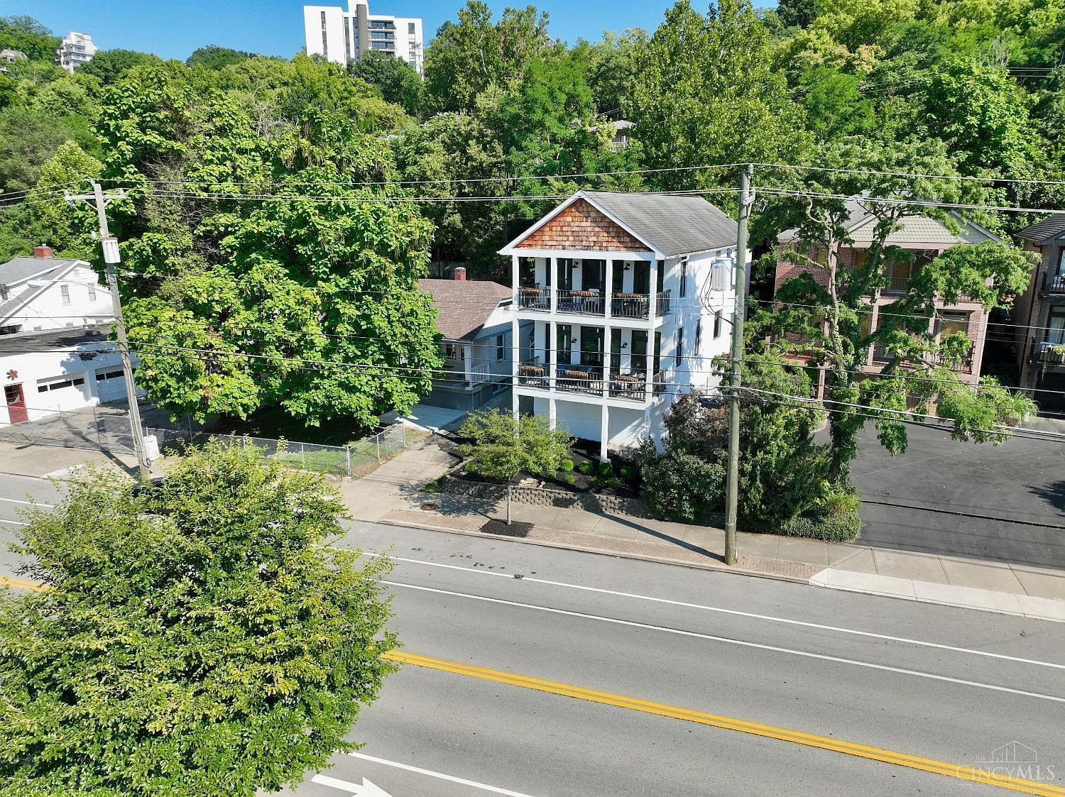 2324 Riverside Dr, Cincinnati, OH 45202 | Zillow