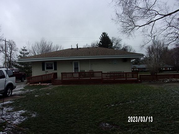 330 E North St, Wellington, IL 60973 | MLS #11736314 | Zillow