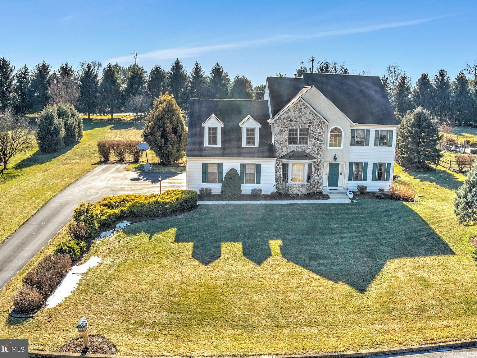 107 Edgefield Dr, Downingtown, PA 19335 | Zillow