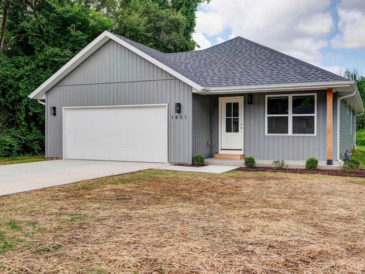 1851 N Patterson Avenue, Springfield, MO 65803 | Zillow