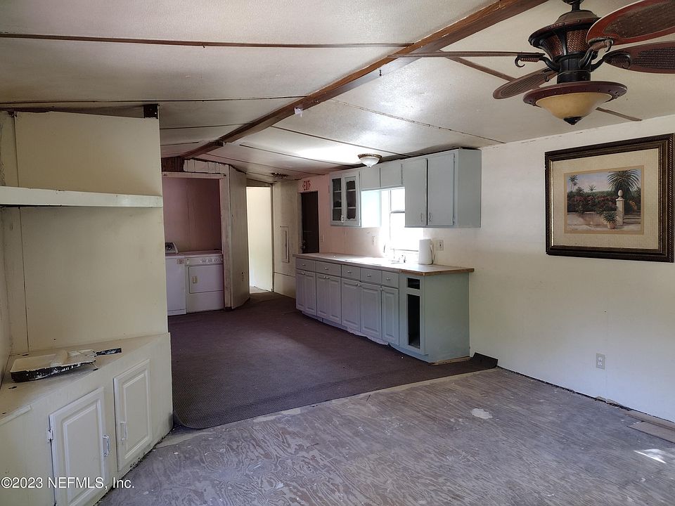 109 Arrowhead Dr, Interlachen, FL 32148 | MLS #1212794 | Zillow