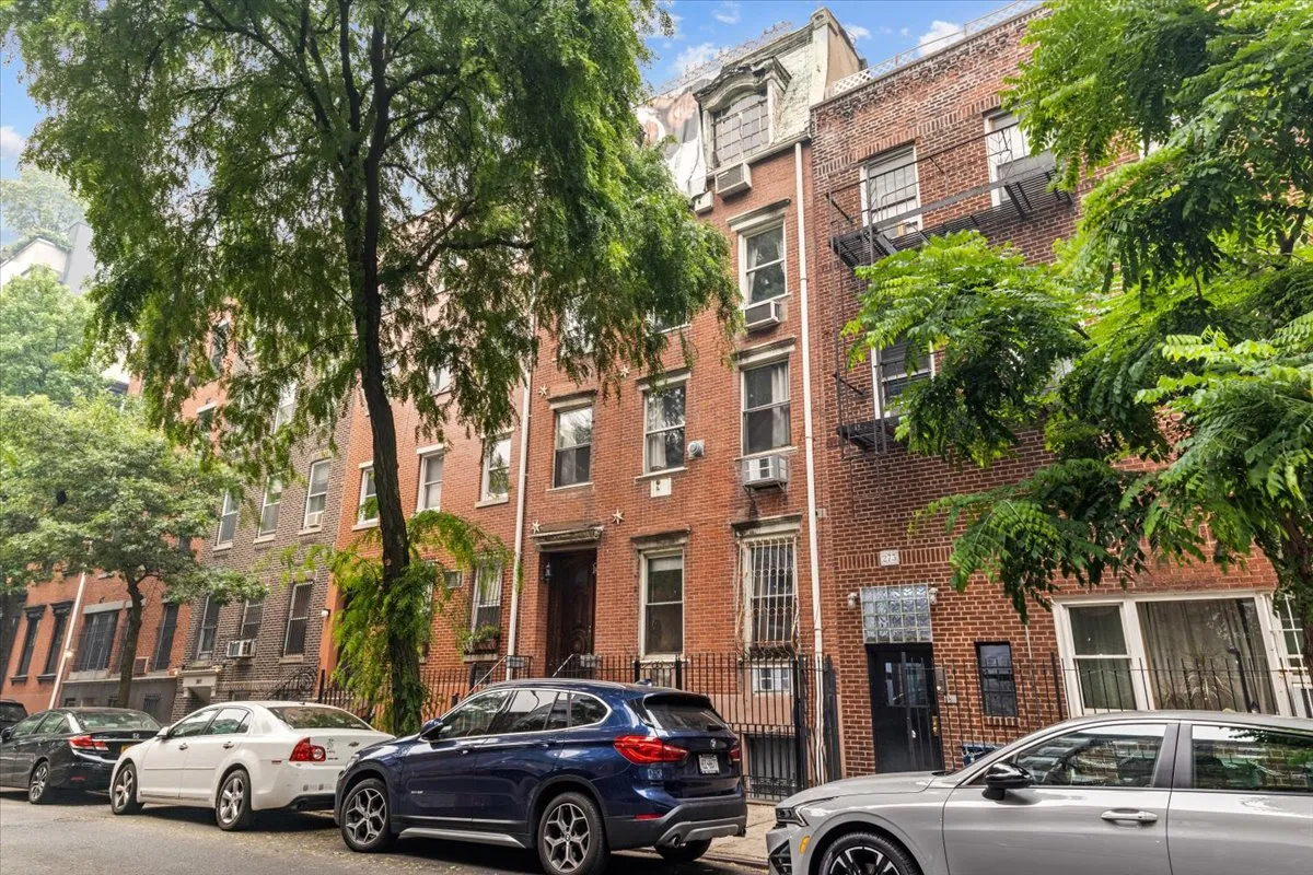 271 East 7th Street #1 in East Village, Manhattan | StreetEasy