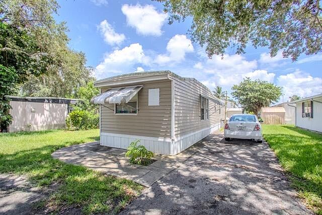 4791 SW 82 Avenue #47, Davie, FL 33328 | MLS #RX-11016783 | Zillow