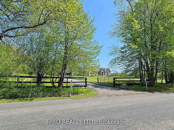 705 Lake Ridge Rd S, Whitby, ON L1P 2B8 | MLS #E12118850 | Zillow