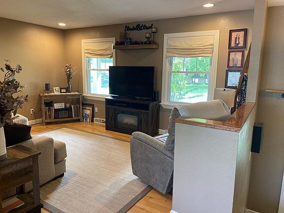 6 Culbert Ln, Virginia, MN 55792 | Zillow