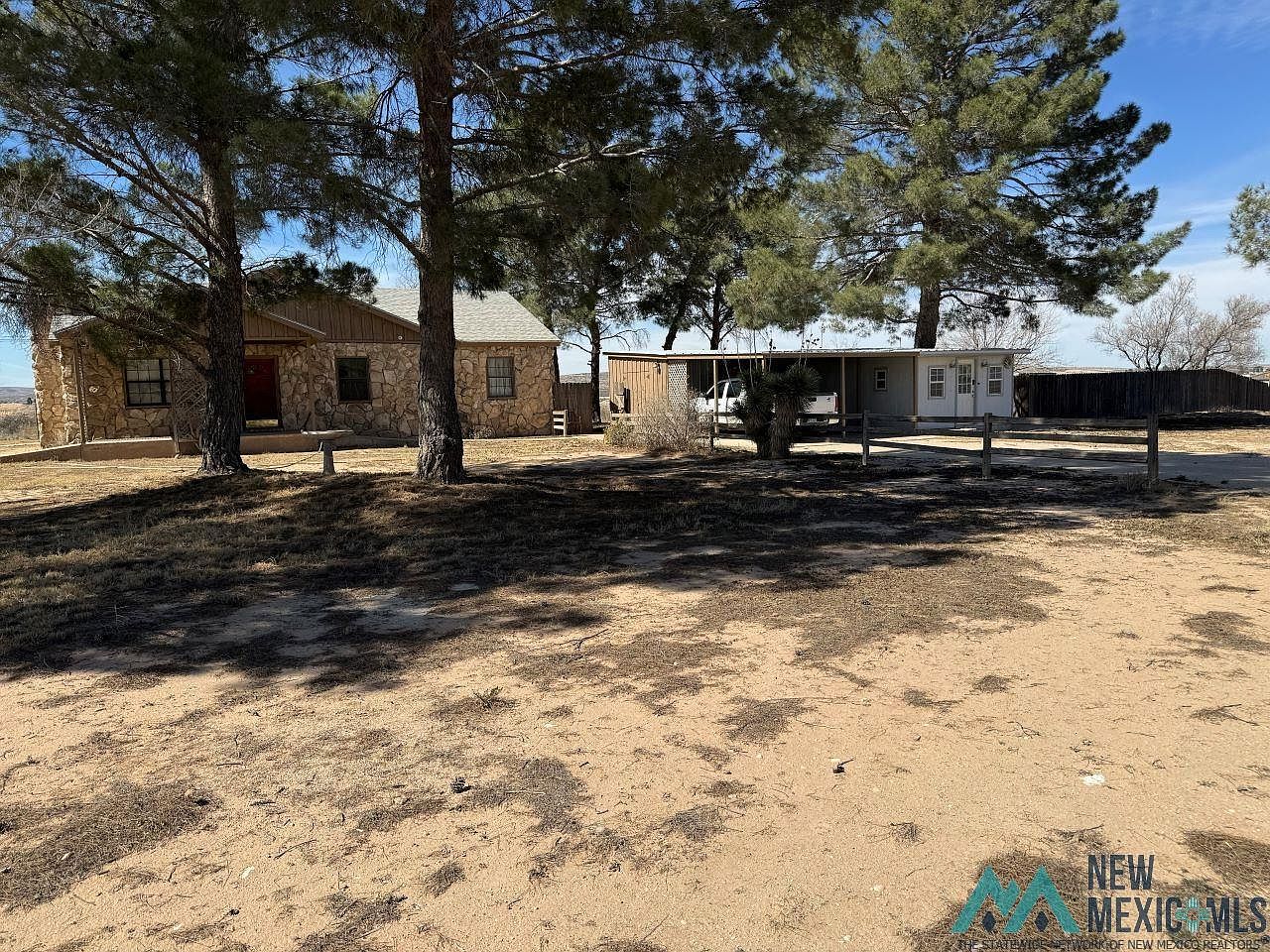 1518 Crabb St, Carlsbad, NM 88220 | Zillow