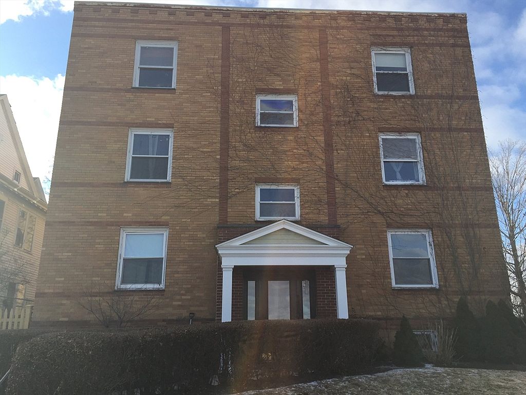 31 Chestnut St APT 2, Worcester, MA 01609 | MLS #73304011 | Zillow