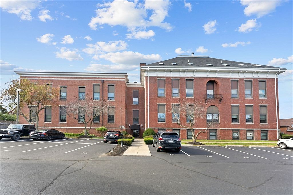 181 North St UNIT 105, Salem, MA 01970 | MLS #73275112 | Zillow