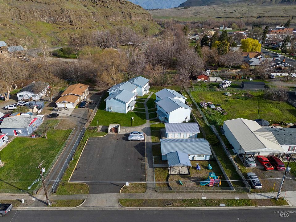 118 Meador St, Asotin, WA 99402 | Zillow