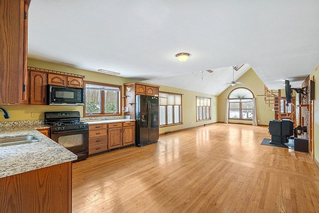 43 Zuell Hill Rd, Monson, MA 01057 | Zillow