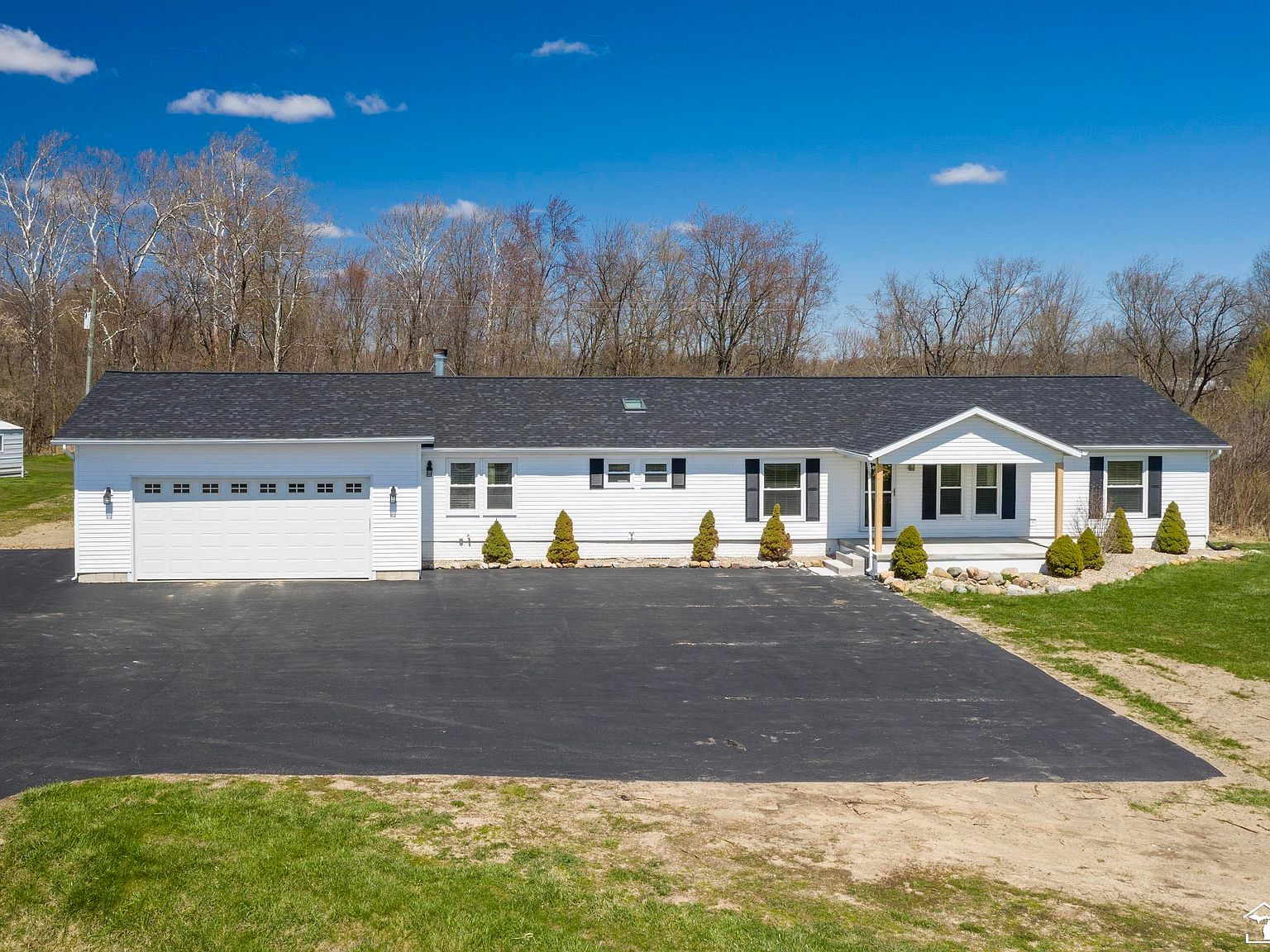 12060 S Stoney Creek Rd, Maybee, MI 48159 | MLS #50172725 | Zillow