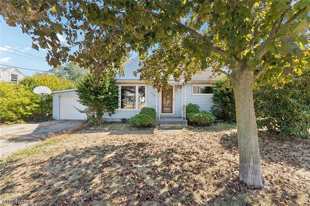 248 Menegay Rd Louisville Oh 44641 Mls 5186829 Zillow