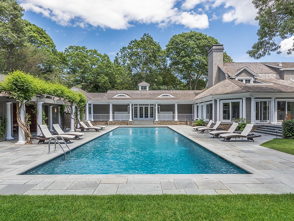 15 Ruxton Rd, East Hampton, NY 11937 | Zillow