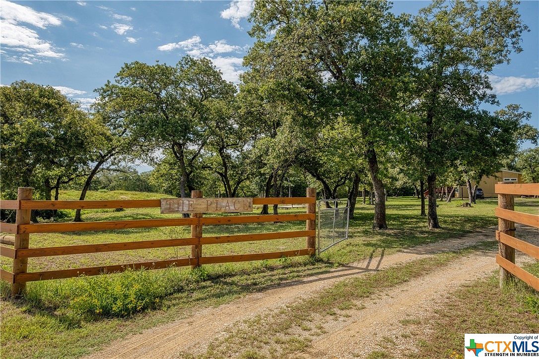 3480 Chuckwagon Rd, Luling, TX 78648 | MLS #508960 | Zillow